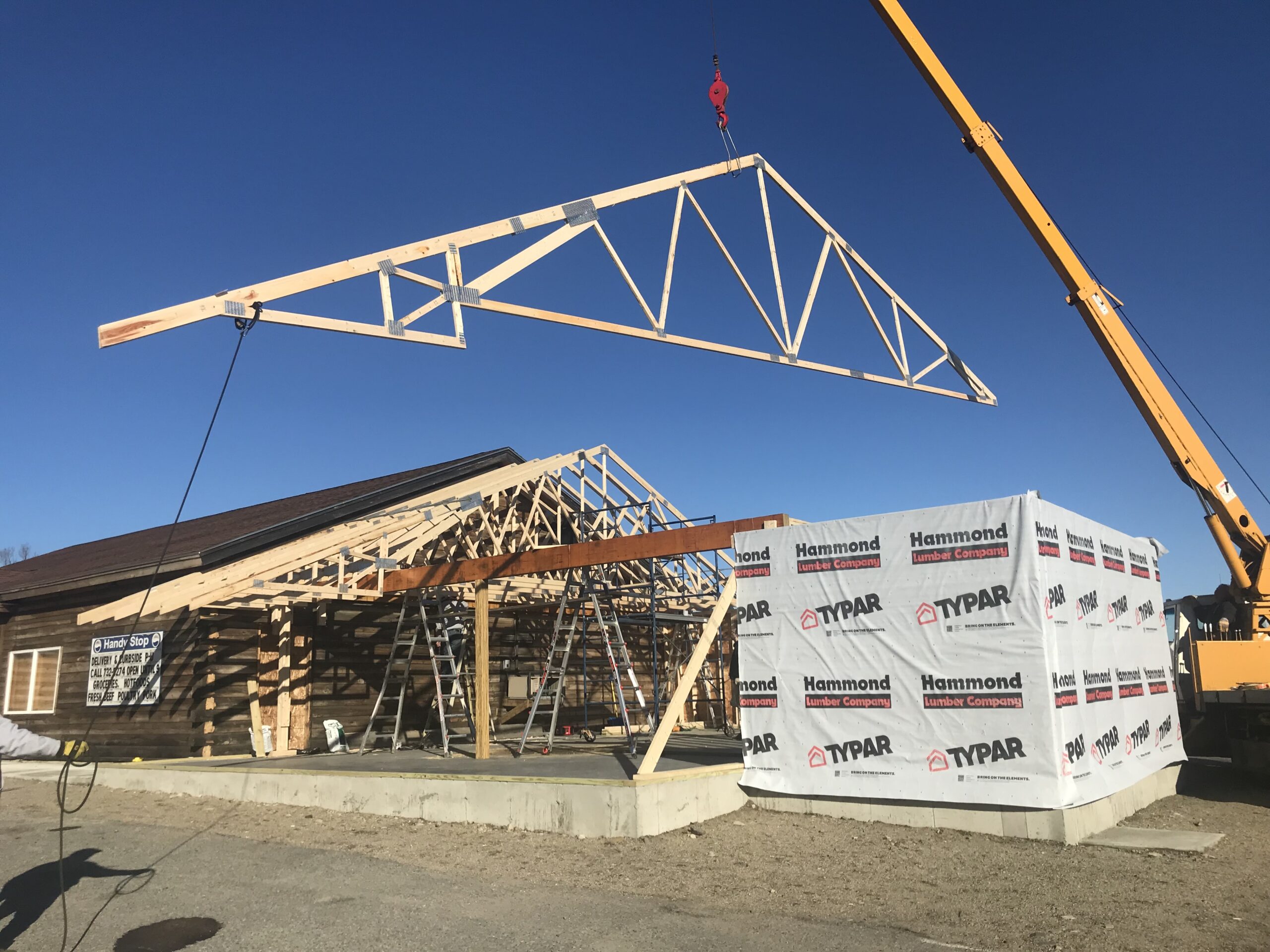 About Us | Handy Stop | 4 Locations | Howland, Maine